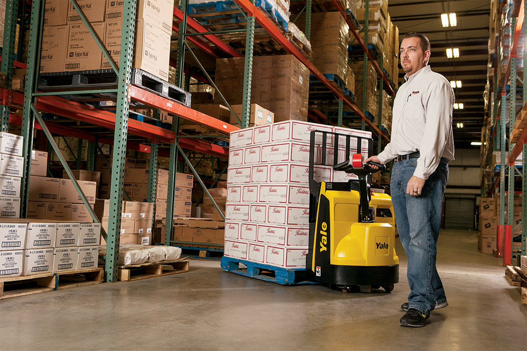 Food Distribution & Cold Storage - Eastern Lift Truck